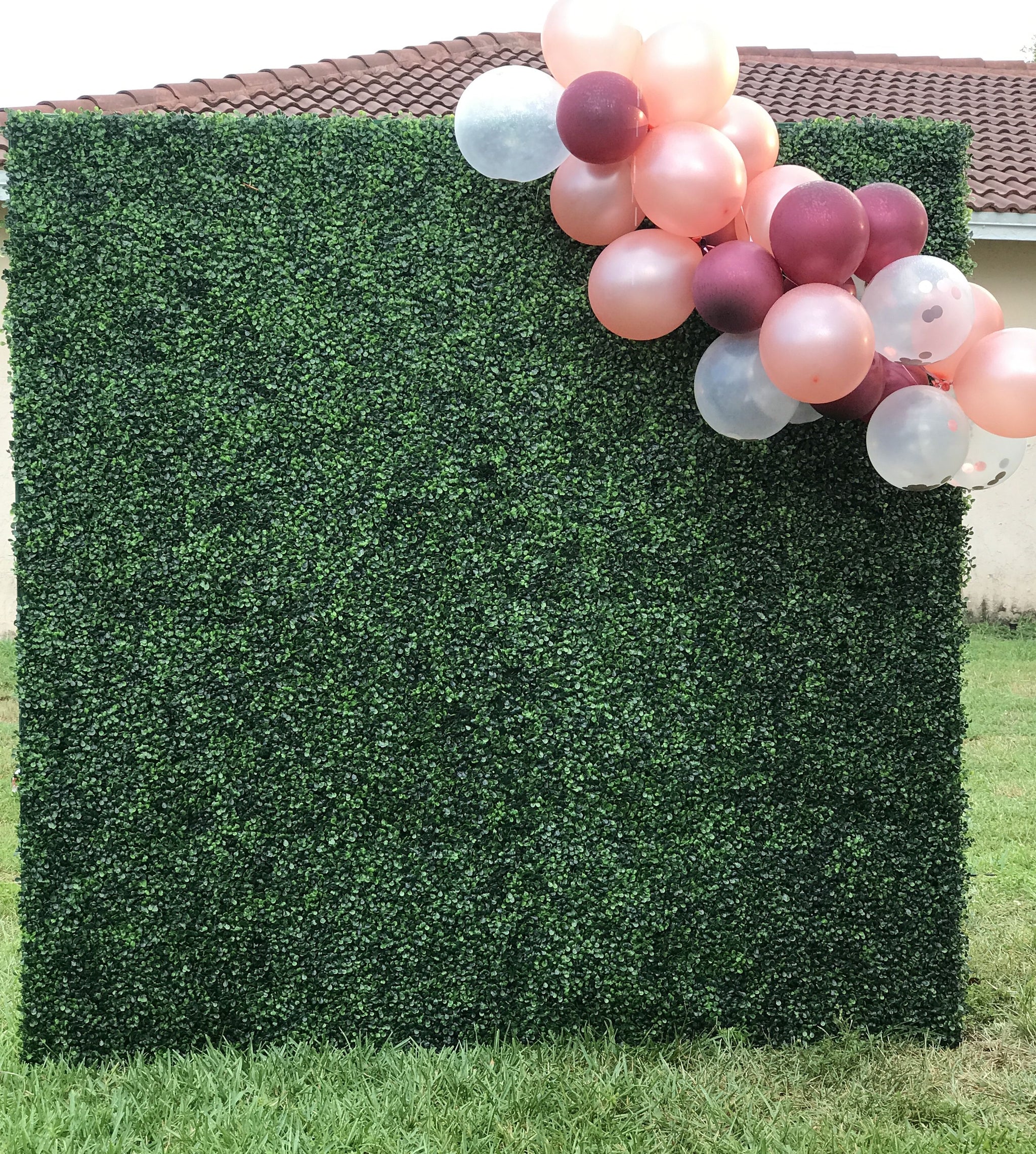 Hire Grass Backdrop – LUXI PROPS